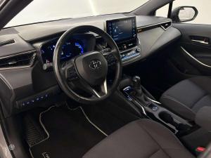 Pelēks Toyota Corolla 2020 Marijampole, ar dzinēja tilpumu 1.99 L un nobraukumu 76 tūkst. km par 18750 €, foto 3 vietnē AUTOMOTO.COM.LV