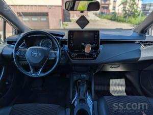 Pelēks Toyota Corolla 2020 Rīga, ar dzinēja tilpumu 1.80 L un nobraukumu 71 tūkst. km par 19000 €, foto 6 vietnē AUTOMOTO.COM.LV
