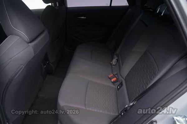 Pelēks Toyota Corolla 2020 Tallina, ar dzinēja tilpumu 1.20 L un nobraukumu 80 tūkst. km par 16990 €, foto 10 vietnē AUTOMOTO.COM.LV