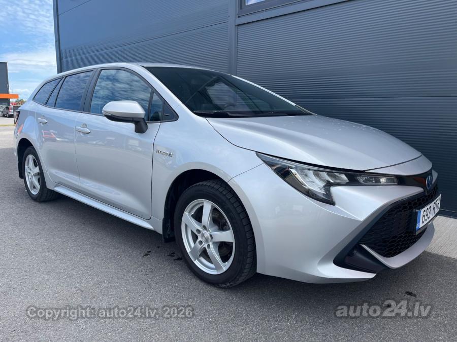 Pelēks Toyota Corolla 2020 Kuresāre, ar dzinēja tilpumu 1.80 L un nobraukumu 139 tūkst. km par 16390 €, foto 4 vietnē AUTOMOTO.COM.LV