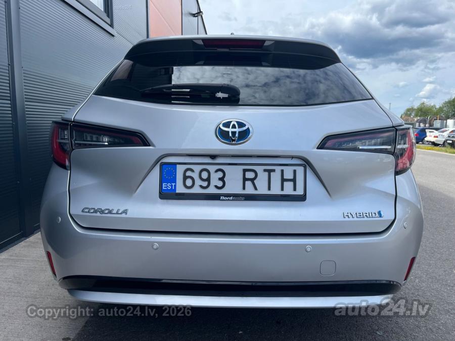 Pelēks Toyota Corolla 2020 Kuresāre, ar dzinēja tilpumu 1.80 L un nobraukumu 139 tūkst. km par 16390 €, foto 6 vietnē AUTOMOTO.COM.LV