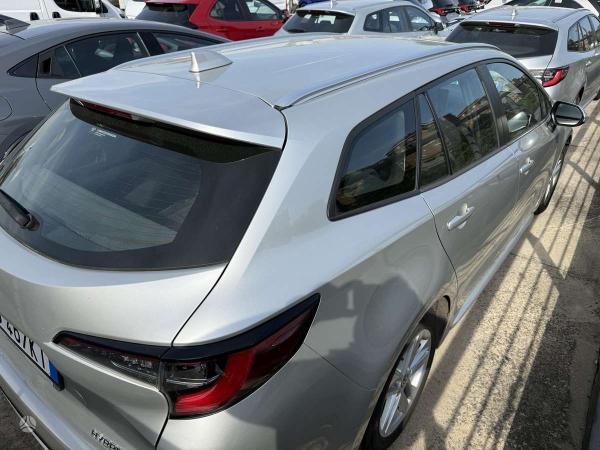 Pelēks Toyota Corolla 2020 Šauļi, ar dzinēja tilpumu 1.80 L un nobraukumu 152 tūkst. km par 14900 €, foto 3 vietnē AUTOMOTO.COM.LV