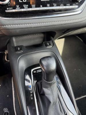Pelēks Toyota Corolla 2020 Šauļi, ar dzinēja tilpumu 1.80 L un nobraukumu 152 tūkst. km par 14900 €, foto 13 vietnē AUTOMOTO.COM.LV