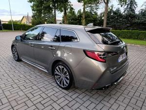 Grey Toyota Corolla 2020 in Marijampole, with an engine capacity of 1.99 L and mileage of 19 thousand km for 20900 €, photo 5 on AUTOMOTO.COM.LV