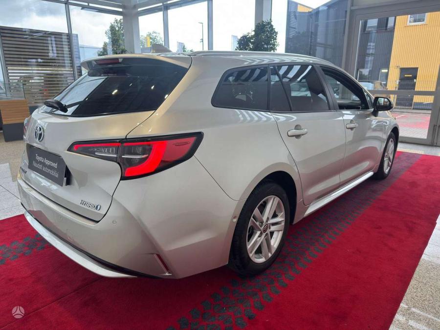 Pelēks Toyota Corolla 2020 Šauļi, ar dzinēja tilpumu 1.80 L un nobraukumu 79 tūkst. km par 18900 €, foto 8 vietnē AUTOMOTO.COM.LV