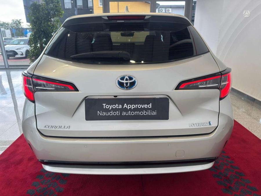 Pelēks Toyota Corolla 2020 Šauļi, ar dzinēja tilpumu 1.80 L un nobraukumu 79 tūkst. km par 18900 €, foto 9 vietnē AUTOMOTO.COM.LV