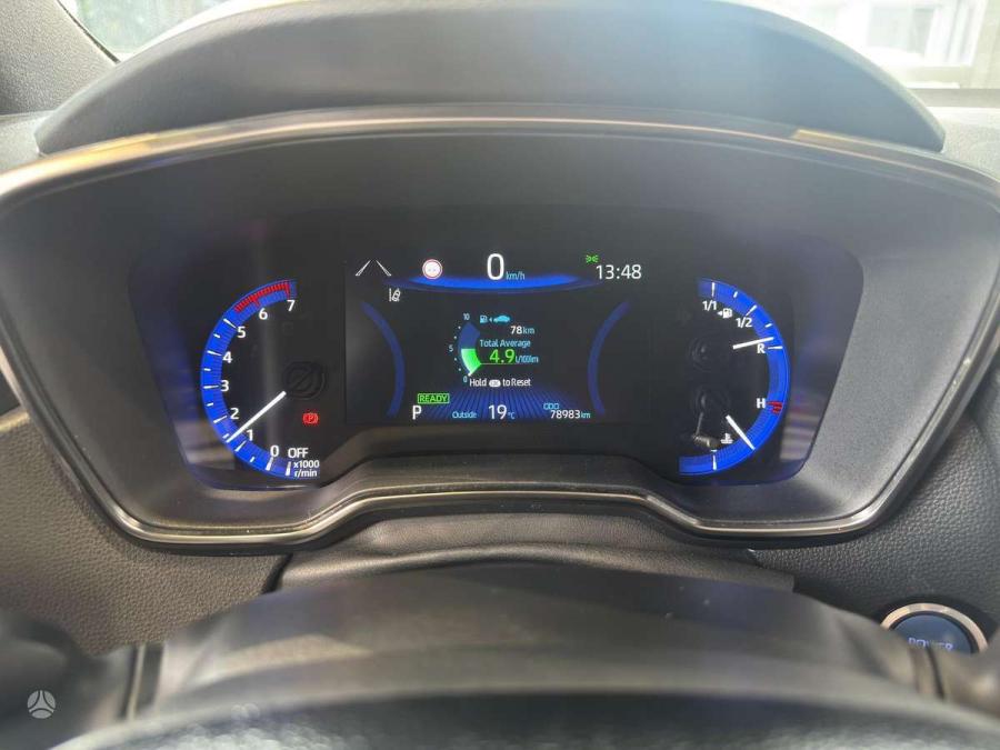 Pelēks Toyota Corolla 2020 Šauļi, ar dzinēja tilpumu 1.80 L un nobraukumu 79 tūkst. km par 18900 €, foto 17 vietnē AUTOMOTO.COM.LV