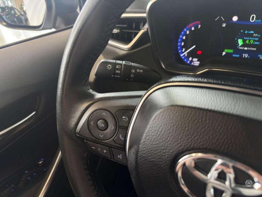 Pelēks Toyota Corolla 2020 Šauļi, ar dzinēja tilpumu 1.80 L un nobraukumu 79 tūkst. km par 18900 €, foto 18 vietnē AUTOMOTO.COM.LV