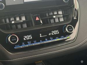 Pelēks Toyota Corolla 2020 Šauļi, ar dzinēja tilpumu 1.80 L un nobraukumu 79 tūkst. km par 18900 €, foto 23 vietnē AUTOMOTO.COM.LV