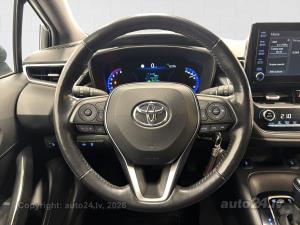 Grey Toyota Corolla 2020 in Tartu, with an engine capacity of 1.20 L and mileage of 62 thousand km for 17150 €, photo 13 on AUTOMOTO.COM.LV