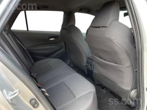 Pelēks Toyota Corolla 2020 Rīga, ar dzinēja tilpumu 1.20 L un nobraukumu 143 tūkst. km par 12990 €, foto 8 vietnē AUTOMOTO.COM.LV
