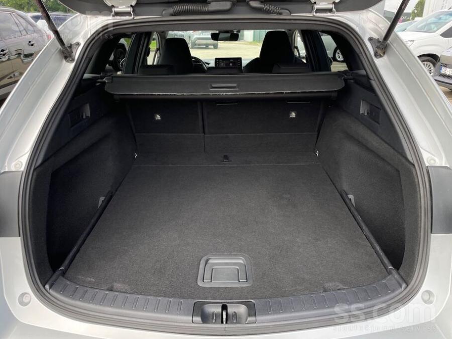 Pelēks Toyota Corolla 2020 Rīga, ar dzinēja tilpumu 1.20 L un nobraukumu 143 tūkst. km par 12990 €, foto 11 vietnē AUTOMOTO.COM.LV