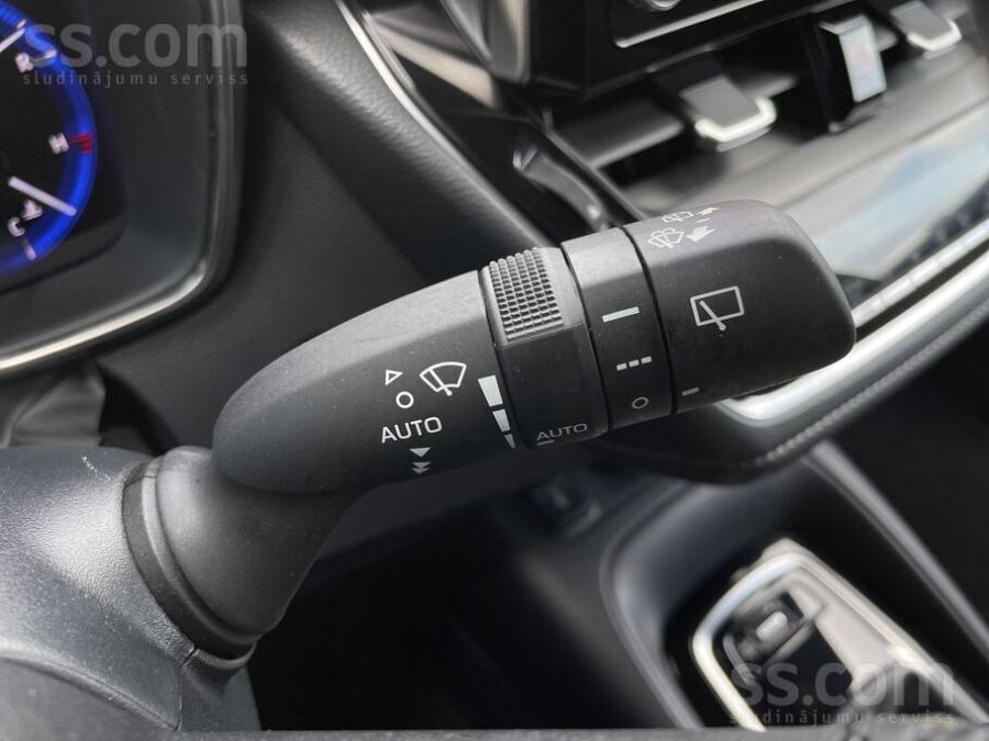 Pelēks Toyota Corolla 2020 Rīga, ar dzinēja tilpumu 1.20 L un nobraukumu 143 tūkst. km par 12990 €, foto 25 vietnē AUTOMOTO.COM.LV