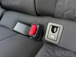 Pelēks Toyota Corolla 2020 Rīga, ar dzinēja tilpumu 1.20 L un nobraukumu 143 tūkst. km par 12990 €, foto 32 vietnē AUTOMOTO.COM.LV