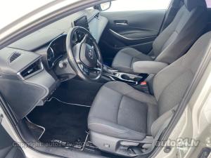 Pelēks Toyota Corolla 2020 Tallina, ar dzinēja tilpumu 1.80 L un nobraukumu 188 tūkst. km par 15500 €, foto 6 vietnē AUTOMOTO.COM.LV