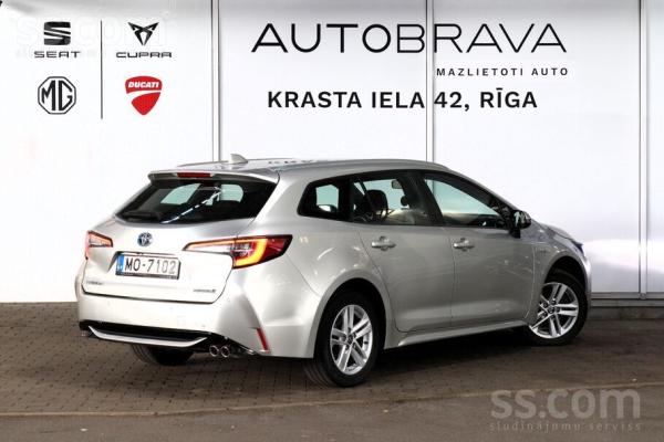 Grey Toyota Corolla 2020 in Riga, with an engine capacity of 2.00 L and mileage of 105 thousand km for 19490 €, photo 9 on AUTOMOTO.COM.LV