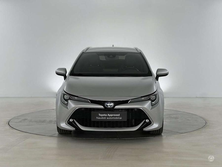 Grey Toyota Corolla 2020 in Vilnius, with an engine capacity of 1.80 L and mileage of 96 thousand km for 20900 €, photo 6 on AUTOMOTO.COM.LV