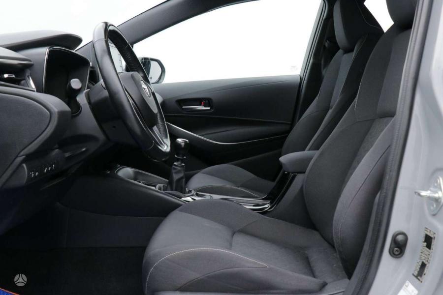 Pelēks Toyota Corolla 2020 Viļņa, ar dzinēja tilpumu 1.20 L un nobraukumu 115 tūkst. km par 14900 €, foto 13 vietnē AUTOMOTO.COM.LV