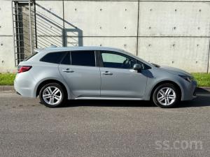 Pelēks Toyota Corolla 2020 Rīga, ar dzinēja tilpumu 2.00 L un nobraukumu 116 tūkst. km par 19500 €, foto 7 vietnē AUTOMOTO.COM.LV