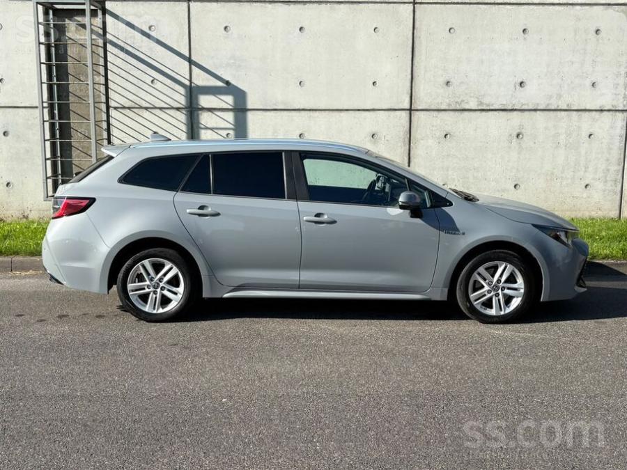 Pelēks Toyota Corolla 2020 Rīga, ar dzinēja tilpumu 2.00 L un nobraukumu 116 tūkst. km par 19500 €, foto 7 vietnē AUTOMOTO.COM.LV