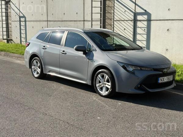 Toyota Corolla 2020 Rīga vietnē Pelēks Toyota Corolla 2020 Rīga, ar dzinēja tilpumu 2.00 L un nobraukumu 116 tūkst. km par 19500 €, foto 6 vietnē AUTOMOTO.COM.LV