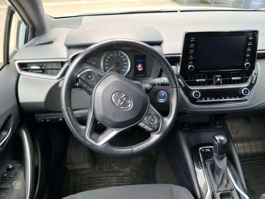 Pelēks Toyota Corolla 2020 Viļņa, ar dzinēja tilpumu 1.80 L un nobraukumu 121 tūkst. km par 15900 €, foto 5 vietnē AUTOMOTO.COM.LV
