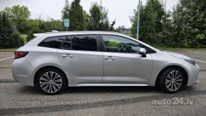 Grey Toyota Corolla 2020 in Tallinn, with an engine capacity of 1.20 L and mileage of 154 thousand km for 11800 €, photo 7 on AUTOMOTO.COM.LV