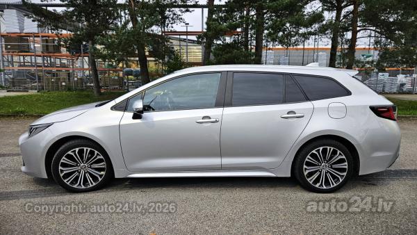 Toyota Corolla 2020 Tallina vietnÄ PelÄks Toyota Corolla 2020 Tallina, ar dzinÄja tilpumu 1.20 L un nobraukumu 154 tÅ«kst. km par 11800 ā¬, foto 8 vietnÄ AUTOMOTO.COM.LV
