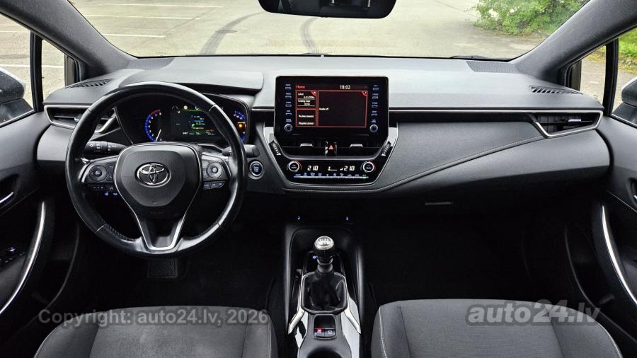 Grey Toyota Corolla 2020 in Tallinn, with an engine capacity of 1.20 L and mileage of 154 thousand km for 11800 €, photo 15 on AUTOMOTO.COM.LV