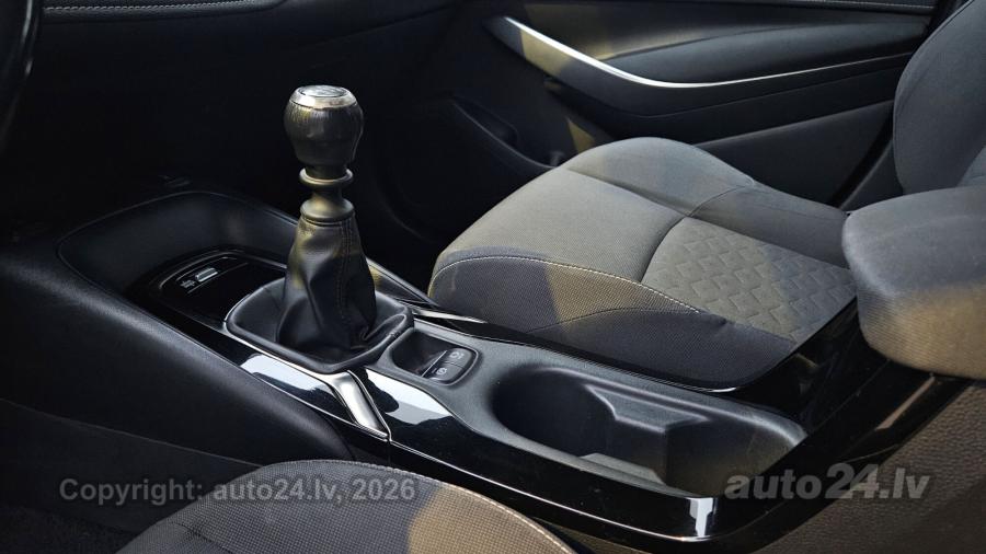 Grey Toyota Corolla 2020 in Tallinn, with an engine capacity of 1.20 L and mileage of 154 thousand km for 11800 €, photo 23 on AUTOMOTO.COM.LV