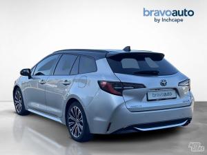 Pelēks Toyota Corolla 2020 Kauņa, ar dzinēja tilpumu 2.00 L un nobraukumu 147 tūkst. km par 18992 €, foto 4 vietnē AUTOMOTO.COM.LV