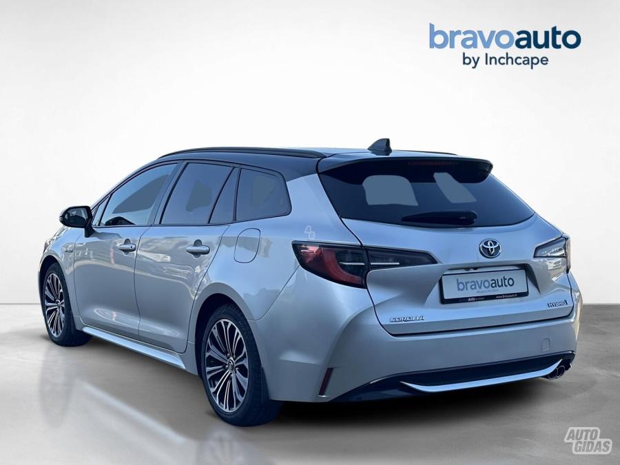 Pelēks Toyota Corolla 2020 Kauņa, ar dzinēja tilpumu 2.00 L un nobraukumu 147 tūkst. km par 18992 €, foto 4 vietnē AUTOMOTO.COM.LV