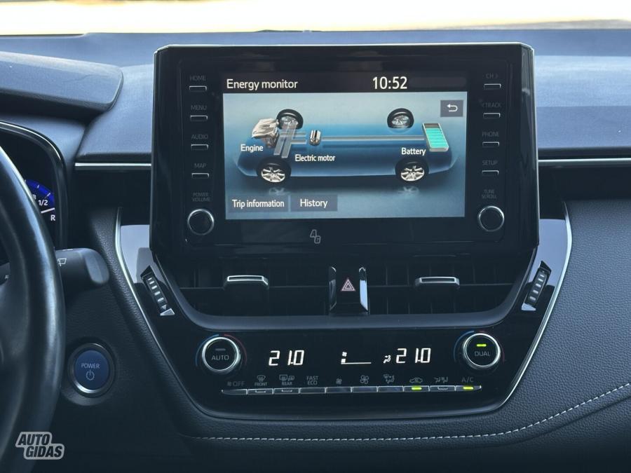Pelēks Toyota Corolla 2020 Kauņa, ar dzinēja tilpumu 2.00 L un nobraukumu 147 tūkst. km par 18992 €, foto 16 vietnē AUTOMOTO.COM.LV