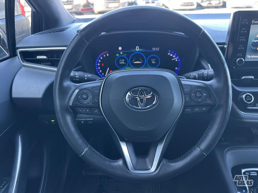 Pelēks Toyota Corolla 2020 Kauņa, ar dzinēja tilpumu 2.00 L un nobraukumu 147 tūkst. km par 18992 €, foto 17 vietnē AUTOMOTO.COM.LV