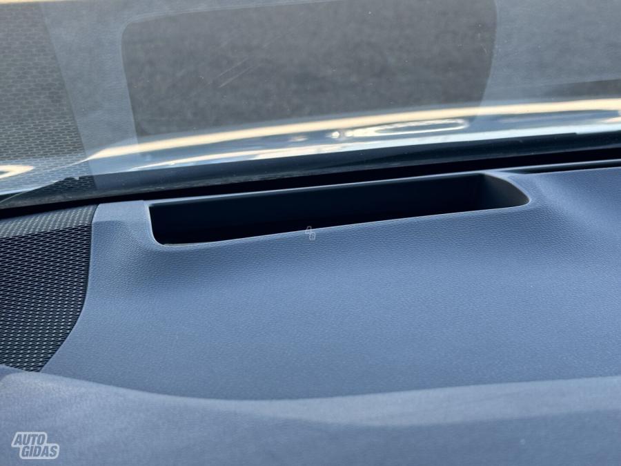 Pelēks Toyota Corolla 2020 Kauņa, ar dzinēja tilpumu 2.00 L un nobraukumu 147 tūkst. km par 18992 €, foto 25 vietnē AUTOMOTO.COM.LV