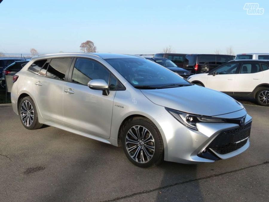 Grey Toyota Corolla 2021 in Kaunas, with an engine capacity of 1.80 L and mileage of 76 thousand km for 22349 €, photo 4 on AUTOMOTO.COM.LV