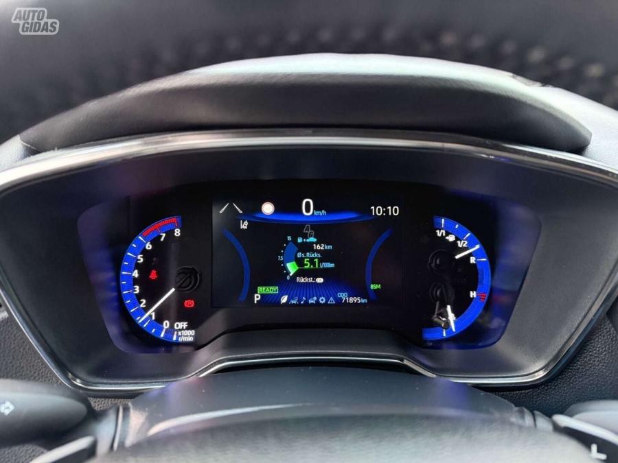 Grey Toyota Corolla 2021 in Kaunas, with an engine capacity of 2.00 L and mileage of 72 thousand km for 26510 €, photo 8 on AUTOMOTO.COM.LV