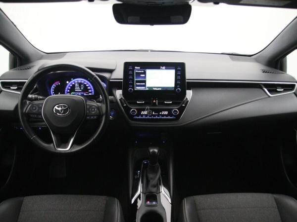 Pelēks Toyota Corolla 2021 Viļņa, ar dzinēja tilpumu 2.00 L un nobraukumu 208 tūkst. km par 17299 €, foto 2 vietnē AUTOMOTO.COM.LV