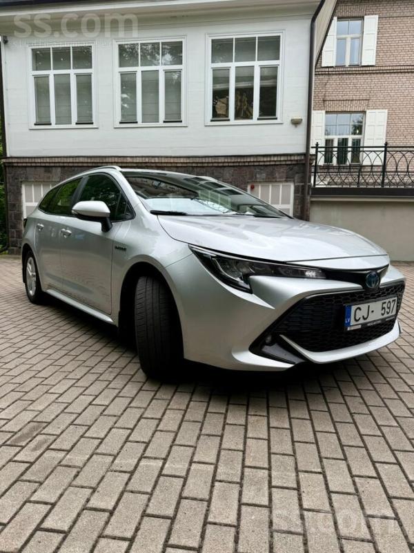 Серый Тойота Королла 2021 в Рига, объемом двигателя 1.80 л и пробегом 118 тыс. км за 16500 €, фото 3 на AUTOMOTO.COM.LV