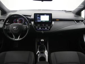 Pelēks Toyota Corolla 2021 Viļņa, ar dzinēja tilpumu 1.20 L un nobraukumu 189 tūkst. km par 12199 €, foto 3 vietnē AUTOMOTO.COM.LV