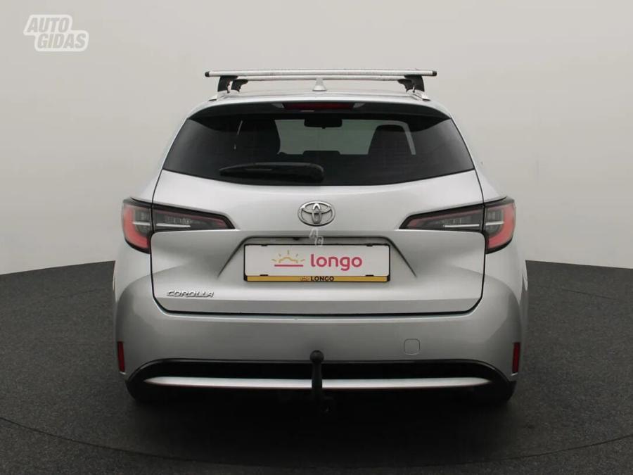 Pelēks Toyota Corolla 2021 Viļņa, ar dzinēja tilpumu 1.20 L un nobraukumu 189 tūkst. km par 12199 €, foto 6 vietnē AUTOMOTO.COM.LV