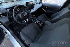 Pelēks Toyota Corolla 2021 Jelgava, ar dzinēja tilpumu 1.80 L un nobraukumu 0 tūkst. km par 16850 €, foto 9 vietnē AUTOMOTO.COM.LV