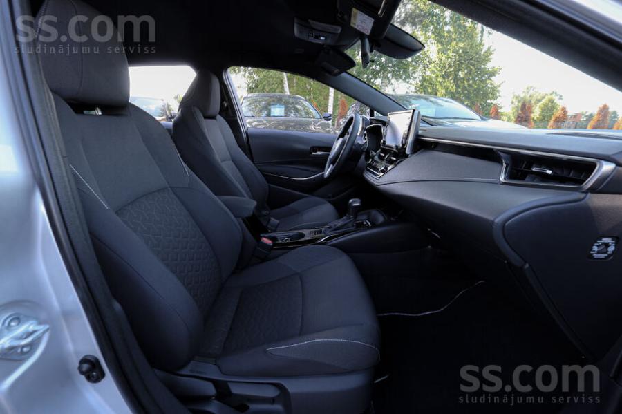Pelēks Toyota Corolla 2021 Jelgava, ar dzinēja tilpumu 1.80 L un nobraukumu 0 tūkst. km par 16850 €, foto 12 vietnē AUTOMOTO.COM.LV
