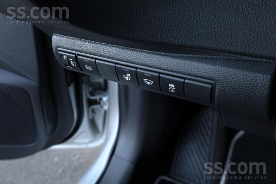Pelēks Toyota Corolla 2021 Jelgava, ar dzinēja tilpumu 1.80 L un nobraukumu 0 tūkst. km par 16850 €, foto 22 vietnē AUTOMOTO.COM.LV