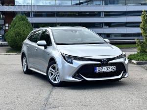 Grey Toyota Corolla 2021 in Riga, with an engine capacity of 1.80 L and mileage of 69 thousand km for 17850 €, photo 3 on AUTOMOTO.COM.LV