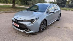 Серый Тойота Королла 2021 в Паневежис, объемом двигателя 2.00 л и пробегом 330 тыс. км за 12500 €, фото 3 на AUTOMOTO.COM.LV