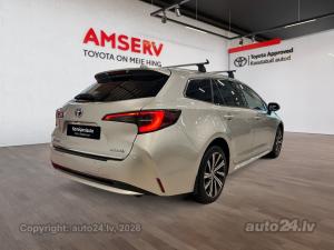 Серый Тойота Королла 2021 в Пярну, объемом двигателя 1.80 л и пробегом 72 тыс. км за 22190 €, фото 3 на AUTOMOTO.COM.LV