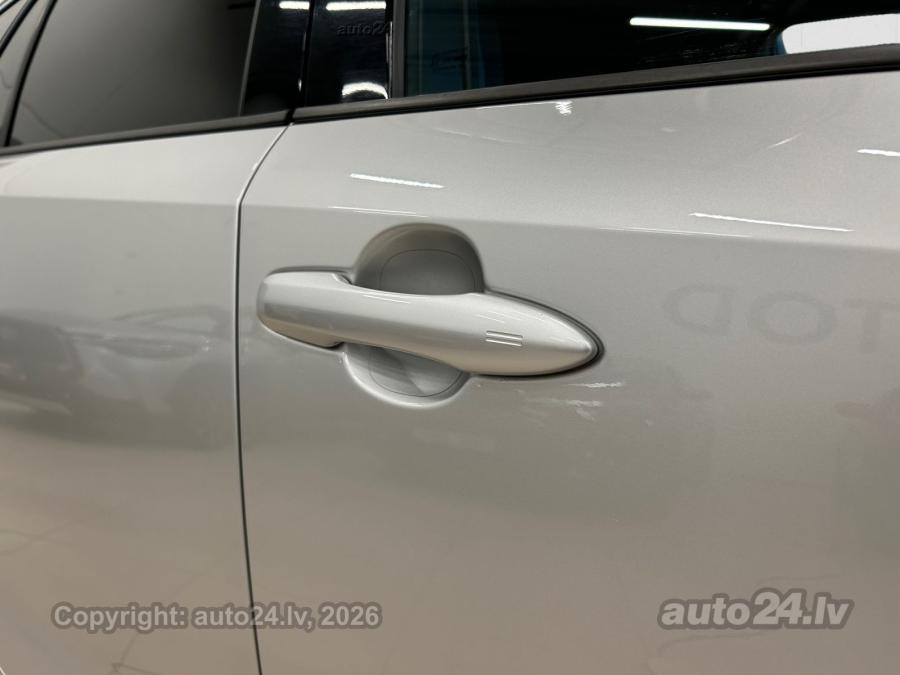 Серый Тойота Королла 2021 в Пярну, объемом двигателя 1.80 л и пробегом 72 тыс. км за 22190 €, фото 21 на AUTOMOTO.COM.LV