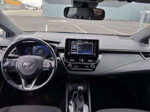Grey Toyota Corolla 2021 in Vilnius, with an engine capacity of 1.20 L and mileage of 125 thousand km for 14900 €, photo 11 on AUTOMOTO.COM.LV