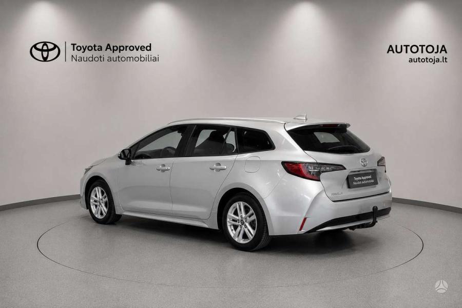 Grey Toyota Corolla 2021 in Kaunas, with an engine capacity of 1.20 L and mileage of 113 thousand km for 14900 €, photo 18 on AUTOMOTO.COM.LV